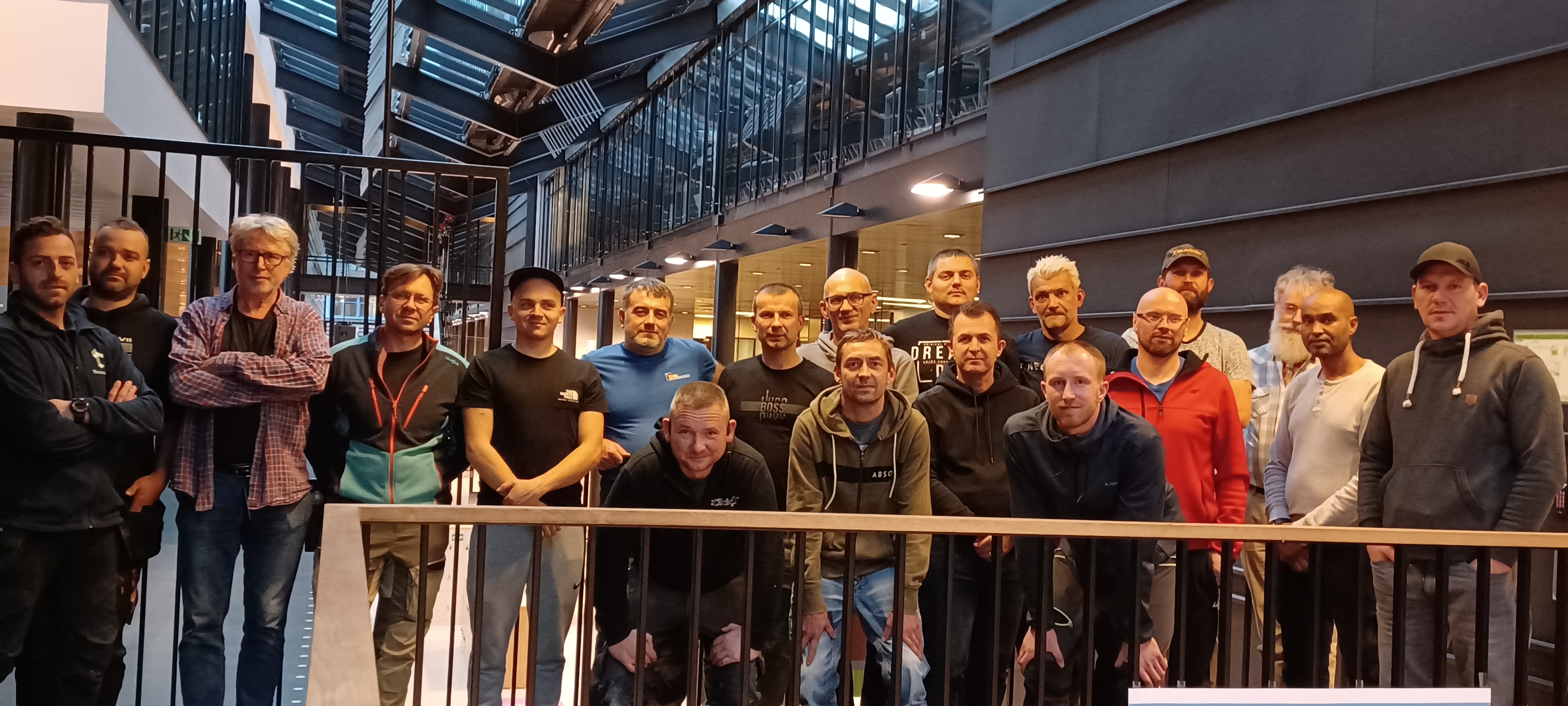 Blir faglærte tømrere